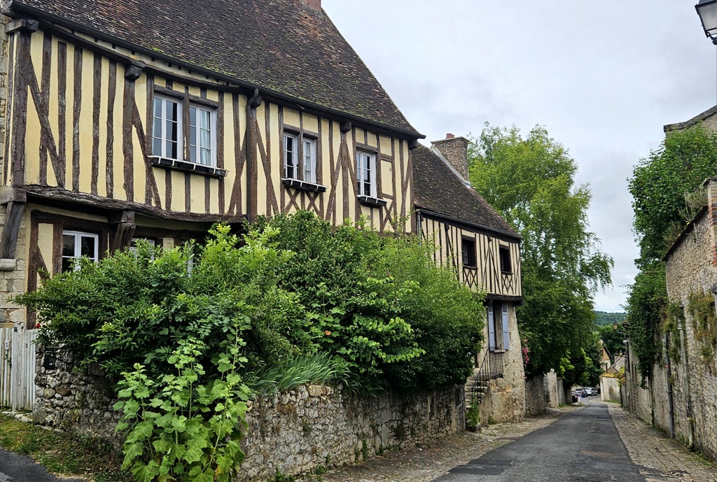 Visiter Provins en 1 jour : les 11 lieux à voir dans la cité médiévale